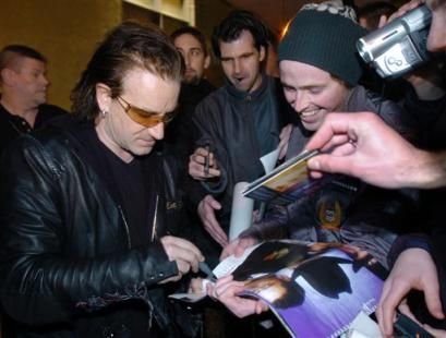 Another New Incredible Bono Shades Thread | Page 30 | U2 Feedback